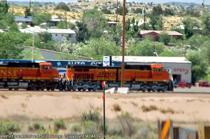 BNSF 4486 & BNSF 4484